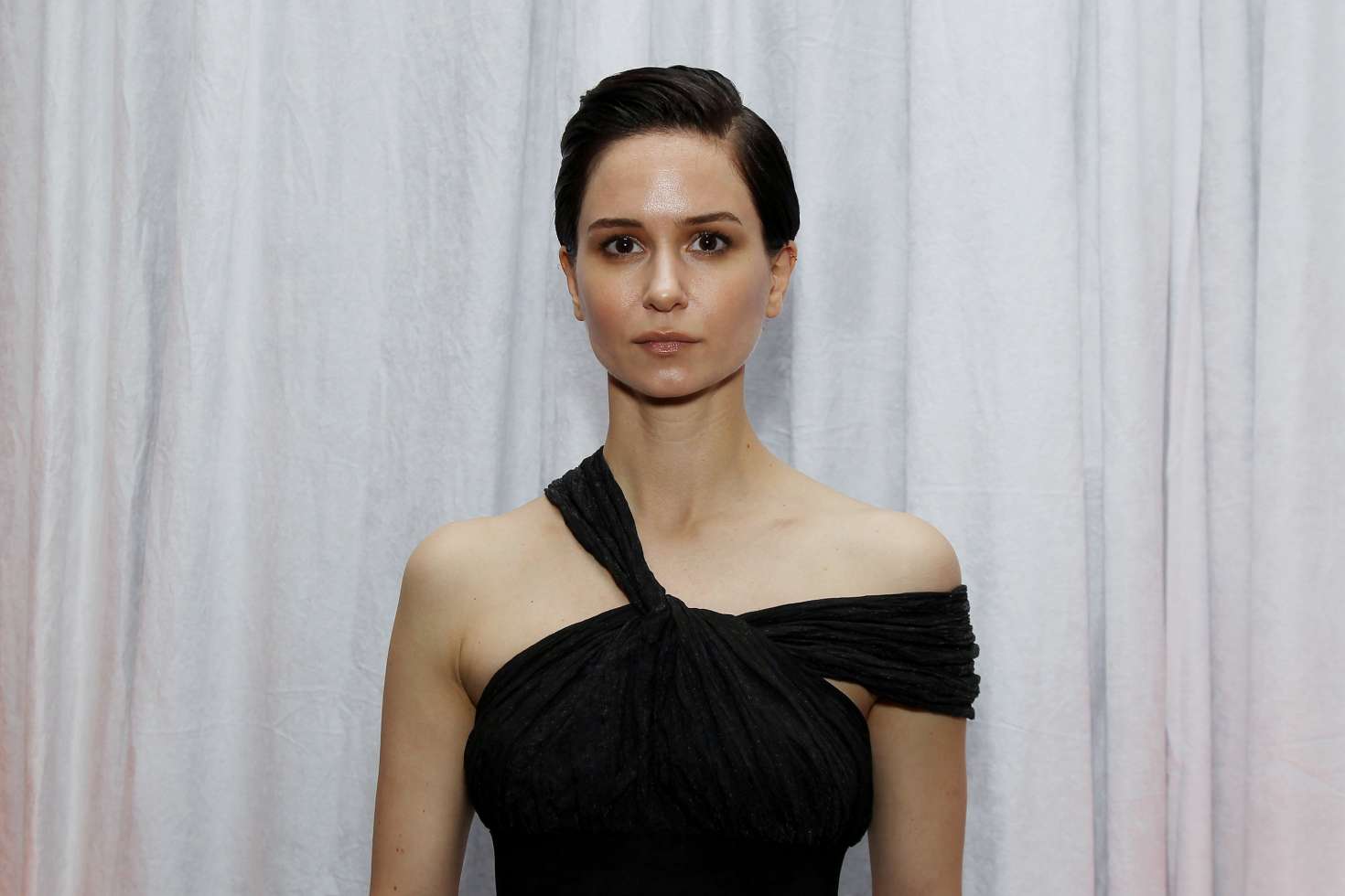 Katherine Waterston - VaiSulWeb TV